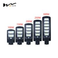 China 60w 90w 100W 150w Solar Street Light LED Solar Powered Lights Alumimum Alloy for sale