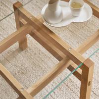 China Rectangle Oak Veneer Coffee Table 1600x500x350mm Clear Glass Top Wood Legs Living Room Hotel for sale
