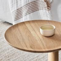 China Oak Veneer Round End Table Natural Wood Top Solid Wood Legs Side Table Dia 320mm for sale