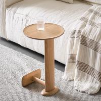 China Oak Veneer Round End Table Natural Wood Top Solid Wood Legs Side Table Dia 320mm for sale
