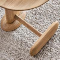 China Oak Veneer Round End Table Natural Wood Top Solid Wood Legs Side Table Dia 320mm for sale