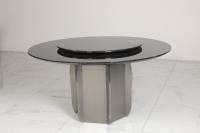 China Customizable Solid Wood Dining Table with Glass Top Round Table for Home Use for sale