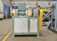 China Livestock Manure Fertilizer Double Roller Extrusion Granulator for sale