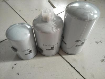 China Hyundai Diesel Fuel Filter Element for R215 R225 220-7 Excavator 10 Micron for sale