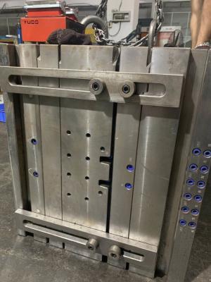 China L3 BOX custom plastic injection molding L3 Battery container  plastic injection molding for sale