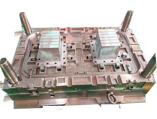 China High Polish Single Cavity Plastic Injection Mold Tool Strong Wear Resistance 100000 Cycles for sale