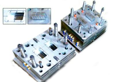 China Electronics Injection Molding Mold with Submarine Gate for Precision Parts for sale