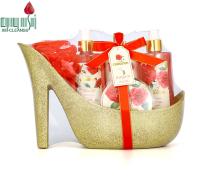China High Heel Shoe Bath Gift Set with 300ml Shower Gel, Body Lotion & Shampoo - 28x12x20cm Luxury Body Care for sale