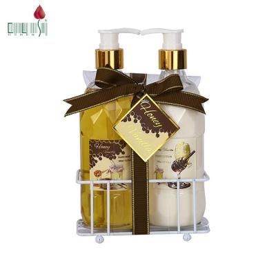 China Wire Track Lady Moisturizing Anti-Aging Lotion Hand Cream Set 360ML with Antibacterial Properties for sale