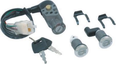China Motorcycle Lock Set CH125 Q235 Armor Plate Zinc Alloy 50000 Cycles for sale