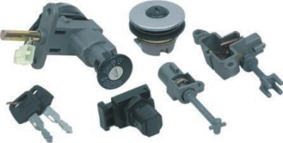 China Motorcycle Electrical Components Lock Set ZY125 50000 Cycles Durable Key Resemble Rate 0.1 Percent for sale