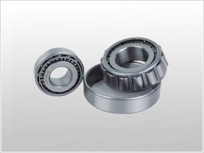 China Tapered Roller Bearings 75-90mm Bore Diameter with 348kN Dynamic Load Capacity and 2400 RPM Speed Rating for sale