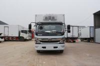 China DONGFENG 5 Ton Refrigerated Box Truck 115 HP JMC Chassis Thermoking Freezer for sale