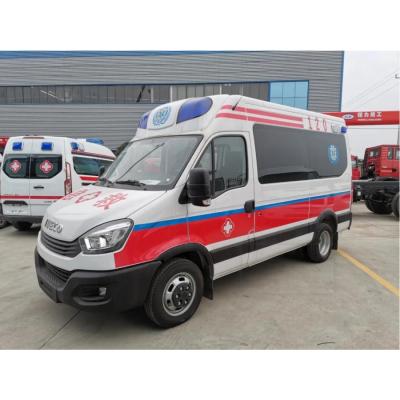 China China 4x2 Mobile ICU Ratchet Patient Transfer Ambulance 5580mm Negative Pressure for sale