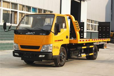 China JMC 4 Ton Light Duty Flatbed Wrecker Recovery Tow Truck 4x2 152HP Diesel for sale