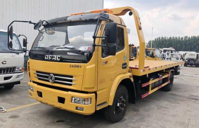 China Dongfeng 4ton Flatbed Tow Truck 6ton Road Wrecker with 120HP Diesel Engine for Vehicle Rescue for sale