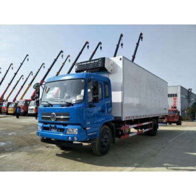 China 12 Ton Refrigerator Truck 6.8m Freezer Cargo Van 180HP Diesel Engine for sale