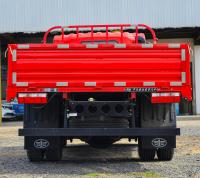 China Light Duty 4x2 Cargo Box Truck 8 Ton Load Capacity 163HP Diesel Lorry for sale