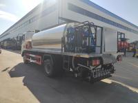 China Mobile Asphalt Distribution Truck 4m3 680L/min 5.5kw Robust Frame Advanced Heating for sale