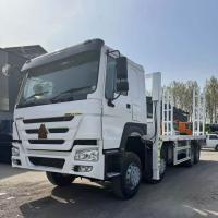 China Customized 8x4 Flatbed Diesel Truck for Transporting Construction Machinery Loaders Excavators for sale