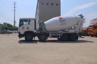 China HOWO 8x4 12cbm Concrete Mixer Truck 340HP Euro 3 Mobile Construction Vehicle for sale
