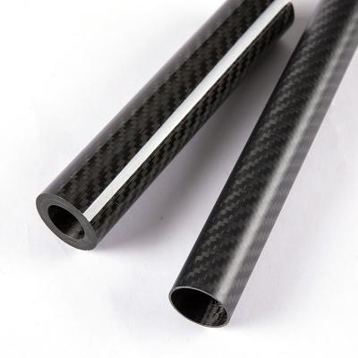 China Low Coefficient Of Thermal Expansion High Stiffness Flexible Carbon Fiber Tube for sale
