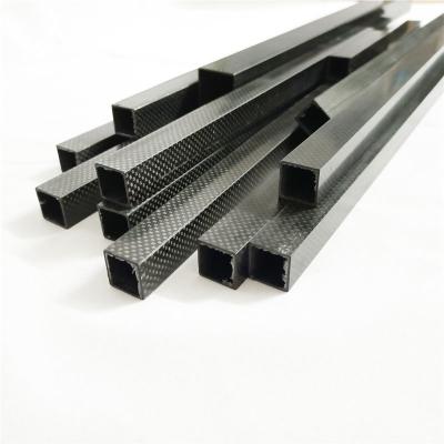 China 3K 6K 12K Square Carbon Fiber Tube High Stiffness Twill Plain Pattern for sale