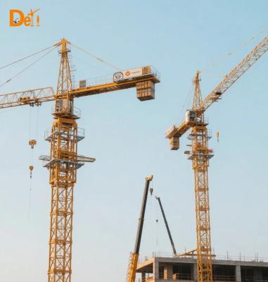 China Used XCMG7022-12S Tower Crane Old Engineering Construction Machinery Crane 12T for sale