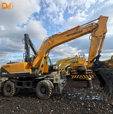 China Second Hand Hyundai 210 Wheeled Excavators Used Mini Wheeled Digger For Bulding for sale