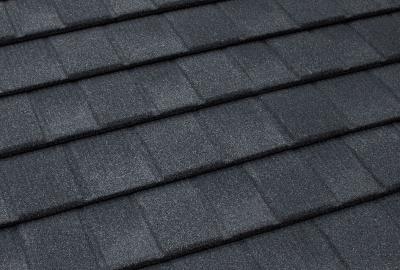 China Makuti Grained Tile Coffe Black Color Coated Stone Aluzinc Metal Roofing Tile 0.42mm AZ40 50 Years Warranty Retail for sale
