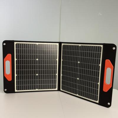 China Xt60 Port Foldable Solar Panels for Outdoor Emergency Charging 22*24.8*1.77in Size for sale