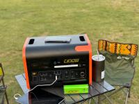 China AT22 800W Solar Charging Portable Battery Foldable Solar Power Station for Camping Energy Storage Power for sale