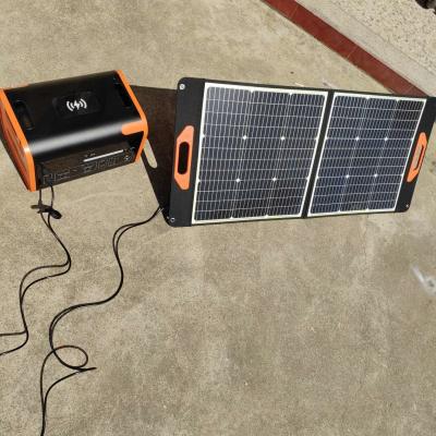 China Pure Sine Wave 2200W/2400W Portable Power Station for Car Charging and Emergency Backup for sale