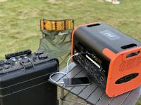 China AC/DC and Wireless Charging Capable Portable Solar Energy Storage Power Station 2200W for sale
