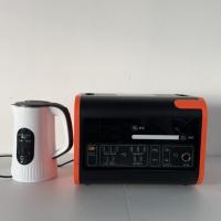 China 800W Max Car and Solar Charging UPS Portable Power Station for Household RV Emergency for sale