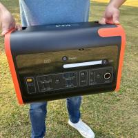 China Car Solar Charging 800W Max 2200W 3000W Portable Outdoor 230V Solar Generator for Family for sale