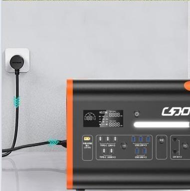 China 1000W Mobile Generator Solar Charger AC Output Socket for 2200W Outdoor Power Station for sale