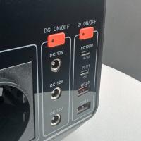 China 18W QC3.0 Output Solar Panel Charging Portable Power Station for Outdoor and Emergency for sale