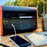 China Orange 300W Portable Solar Generator for Camping 40ah/2048wh Mobile Laptop Power Station for sale