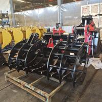 China Customizable Excavator Rake Bucket For Land Clearing Soil Preparation for sale