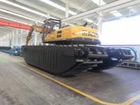 China 20 Ton Amphibious Excavator Swamp Buggy For Wetland Digging for sale