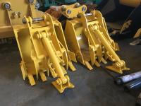China Customized Excavator Thumb Bucket for Various Models High Quality Construction Parts for sale