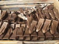 China Alloy Steel Forged Excavator Bucket Teeth Heavy Duty Replacement Stiff Digger Part for sale