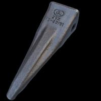 China Komatsu PC100 Excavator Bucket Teeth Adapters Forged Heavy Duty Wear Resistant for sale