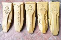 China Komatsu PC200 Excavator Rock Teeth Forged Casting Construction Part 205-70-19570 for sale