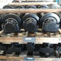 China 35MnB Excavator Undercarriage Parts Bottom Roller Top Roller Idler Sprocket for sale