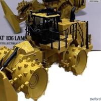China 836 Landfill Compactor 1/50 Scale Diecast Model DM  85763 Alloy Replica for sale