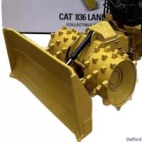 China 836 Landfill Compactor 1/50 Scale Diecast Model DM  85763 Alloy Replica for sale