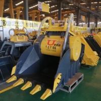 China Heavy Duty Jaw Excavator Crusher Bucket for Concrete Rock Demolition Crushing for sale