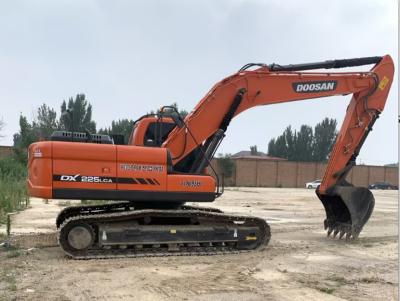 China Second-Hand Doosan DX225LC-7 Excavator  Digger Defeng factory for sale